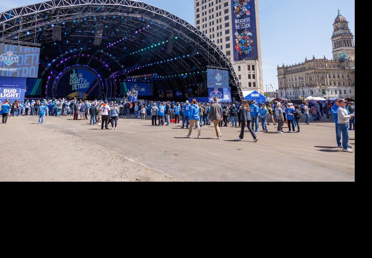Detroit smashes attendance record for NFL Draft | | azdailysun.com