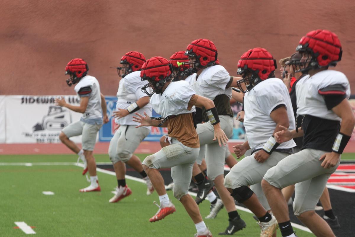 Coconino football faces Prescott for road finale Friday | | azdailysun.com