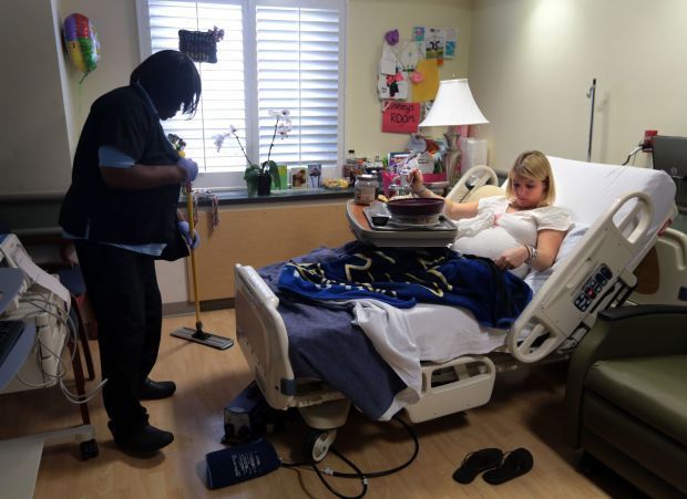 Changing guidelines: Does bed rest help or hurt a pregnancy? | Health ...