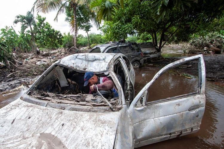 Hurricane Beryl strikes Jamaica as death toll creeps up, destruction ...