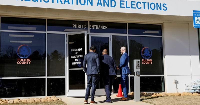 FBI searches Atlanta election office, chasing vote fraud claims ...