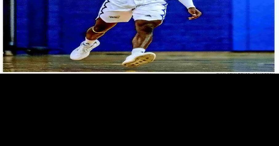 NAU men's basketball to play UConn to open season | | azdailysun.com