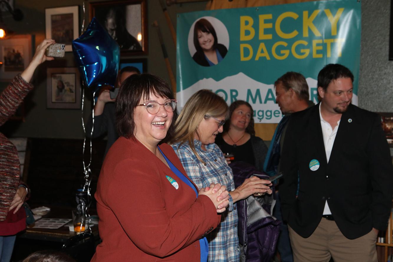 Election 2022: Daggett to become Flagstaff mayor; Aslan, Matthews ...