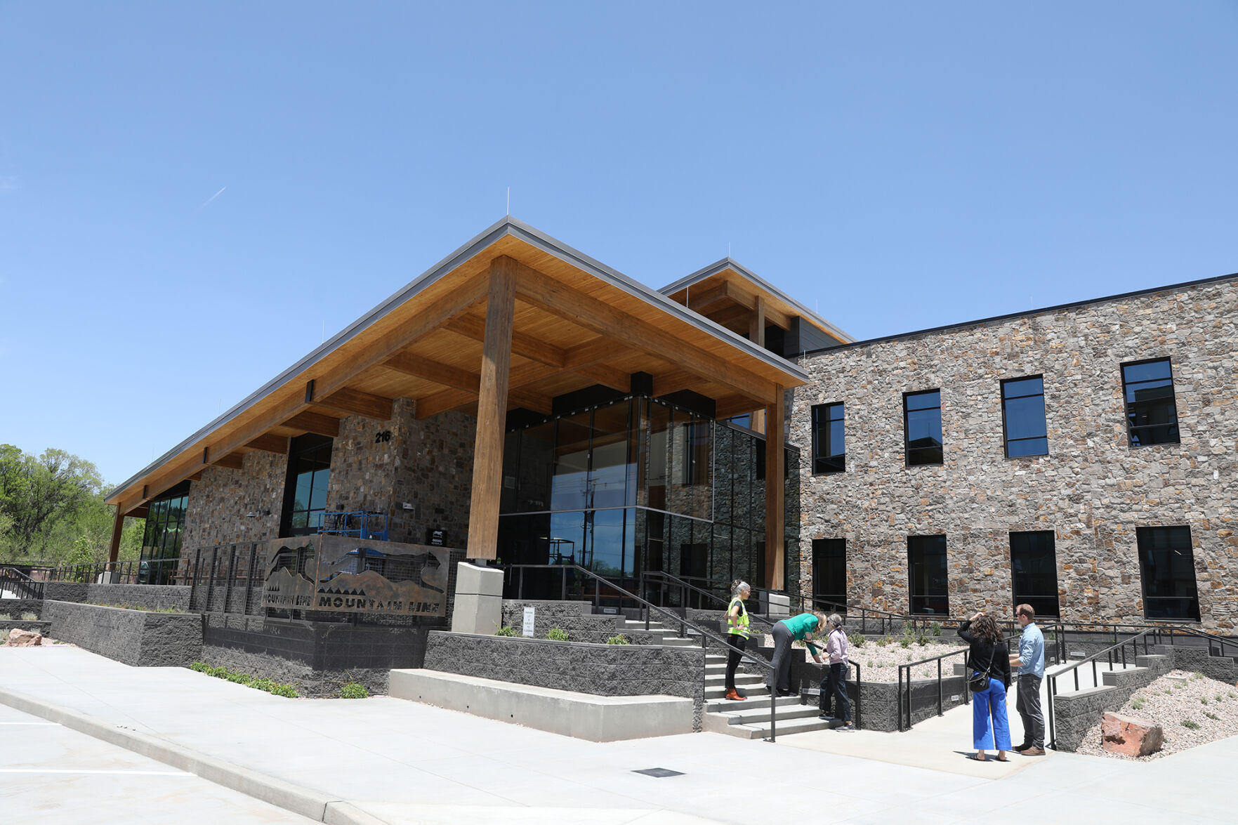 Mountain Line's new connection center in downtown Flagstaff to open ...