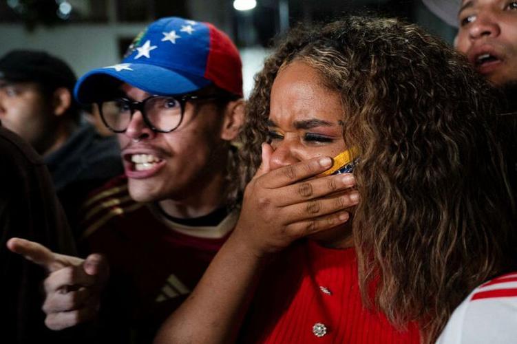 Anti-Maduro protests spread, opposition claims victory | | azdailysun.com