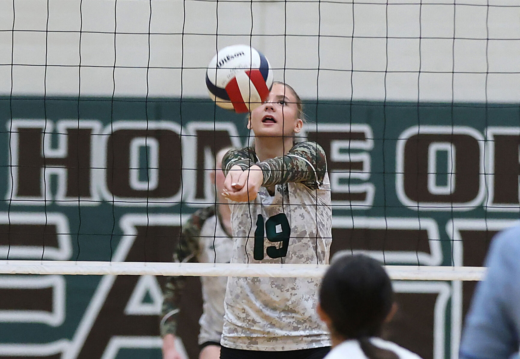 Flagstaff volleyball's season ends in 5-set quarterfinal to Mica ...