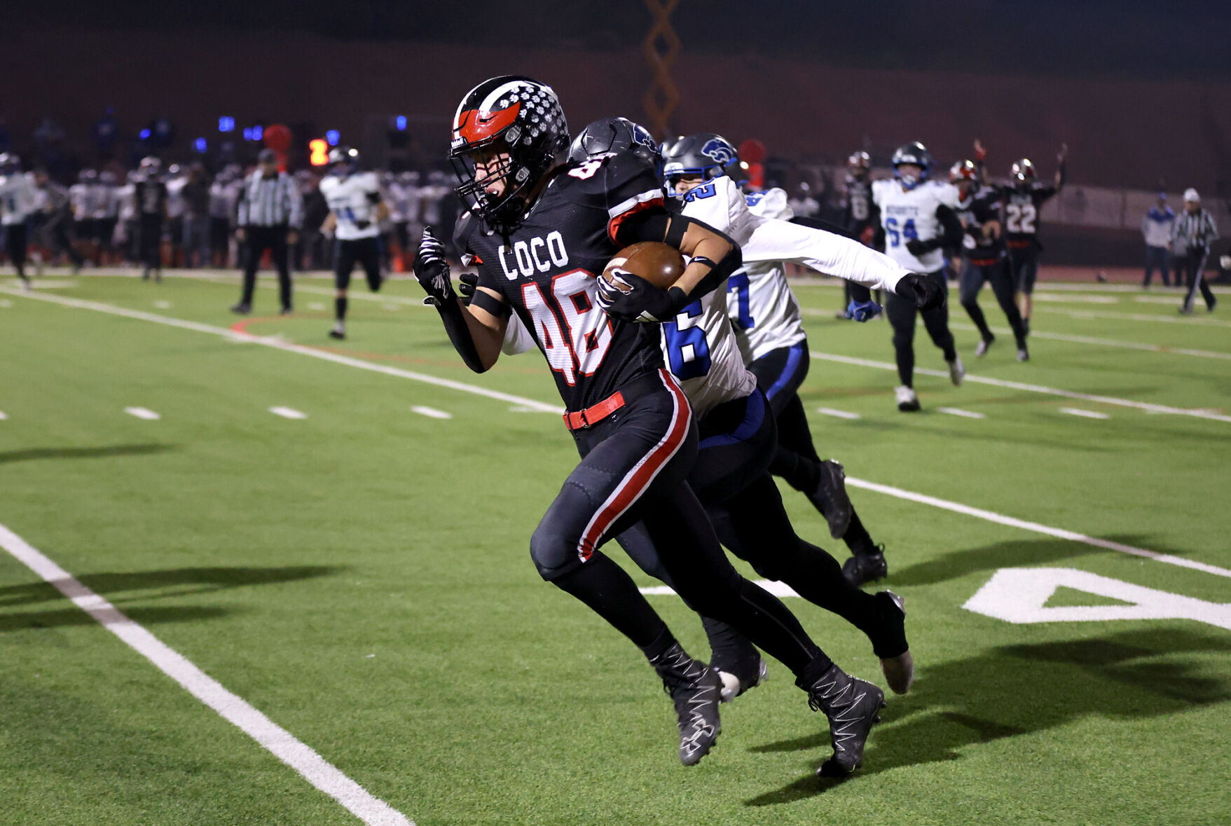Coconino football fends off Mesquite to advance in state tournament ...