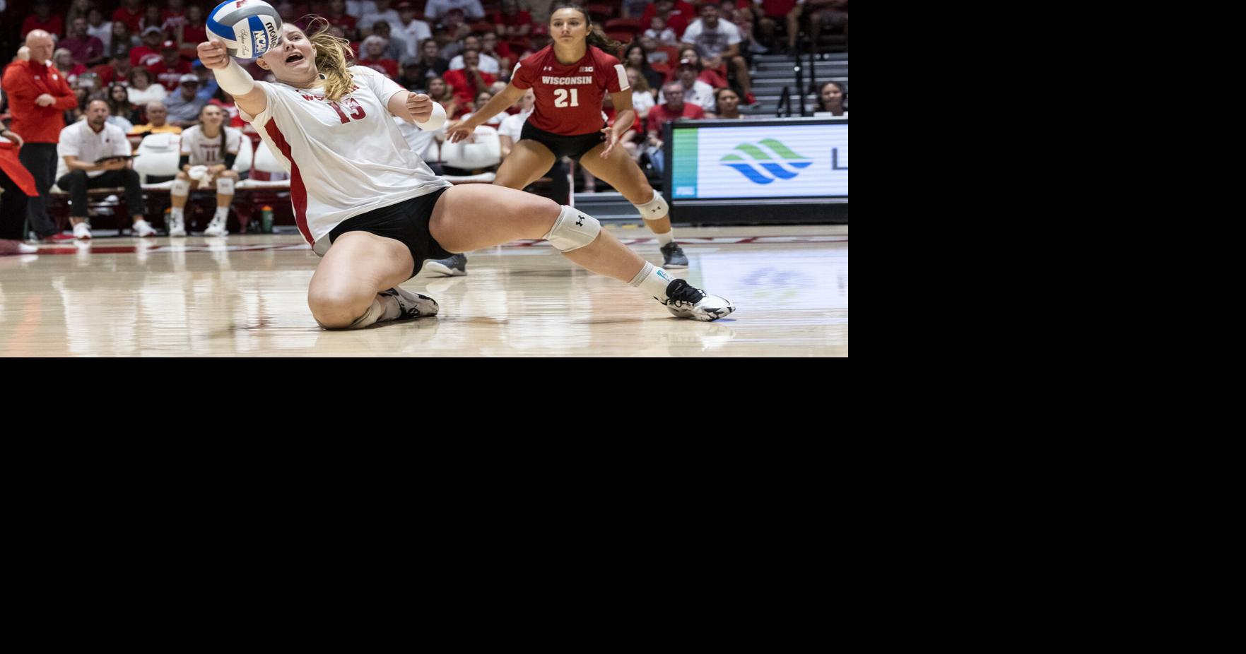 Wisconsin volleyball edges Tennessee at home: 3 observations