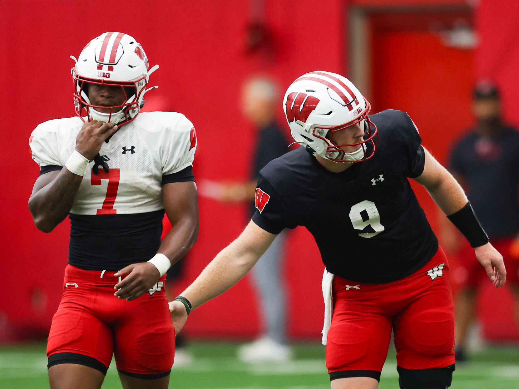 Wisconsin Badgers football position previews: Quarterbacks