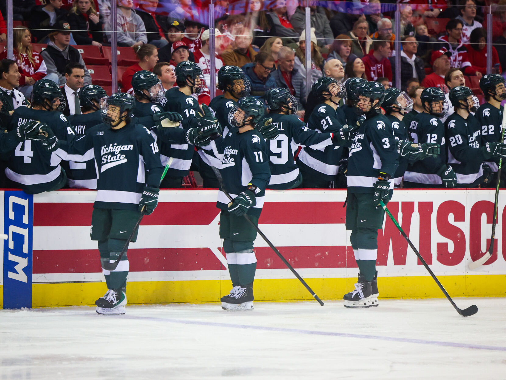 Photos: Wisconsin men's hockey wraps up series vs. Michigan State