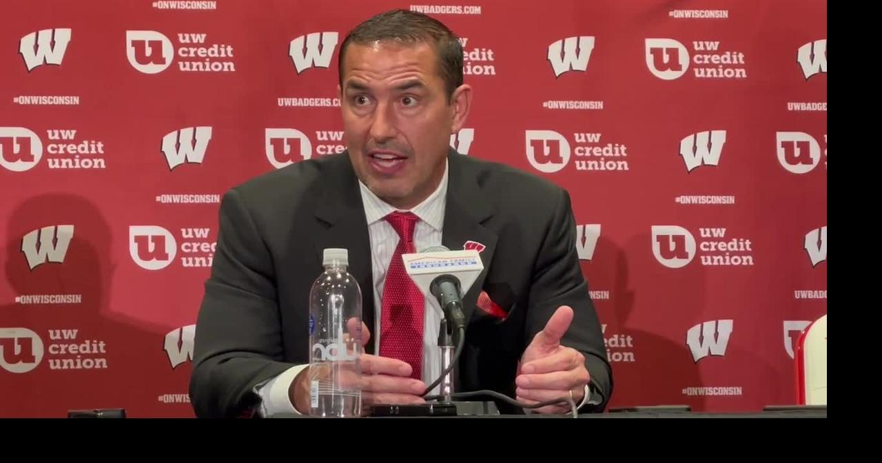 Wisconsin football coach Luke Fickell open to keeping Jim Leonhard on staff