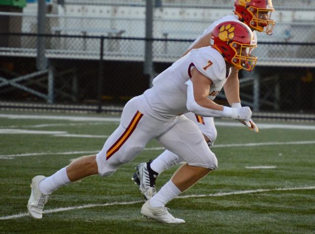 How an early commitment to Wisconsin football is helping Tyler Jansey now