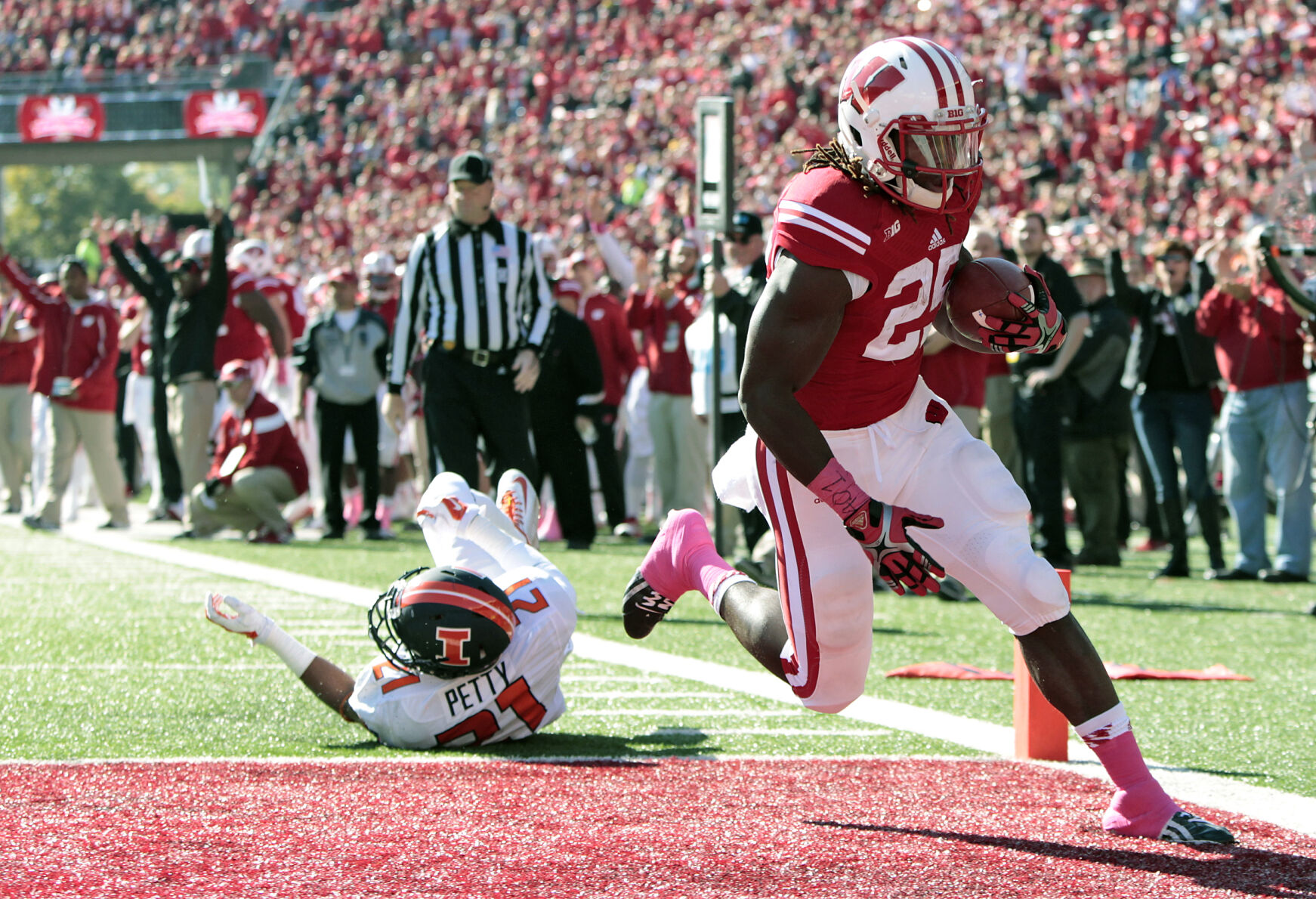 Photos: Wisconsin football's all-time all-purpose yards in a season leaders
