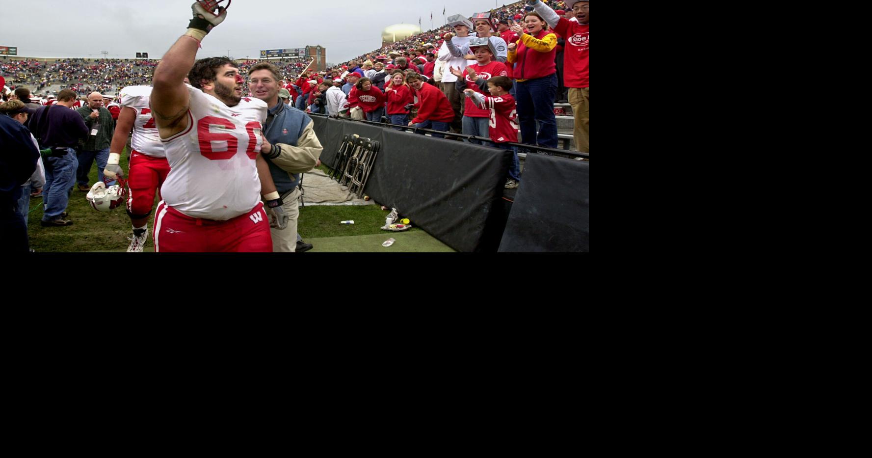 Wisconsin football teammates mourn Bill Ferrario