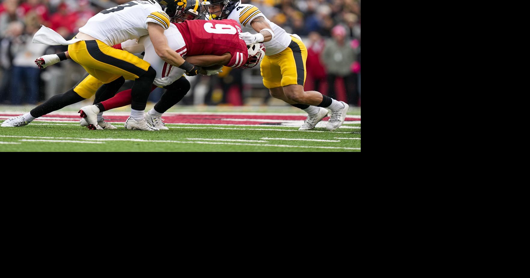 Fan grades | Wisconsin football's game vs. Iowa