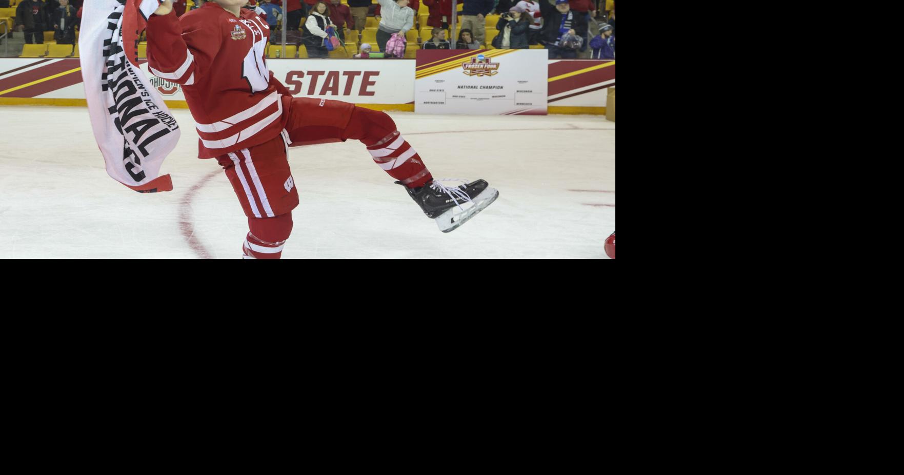 10 has significance for Wisconsin women's hockey captain Britta Curl
