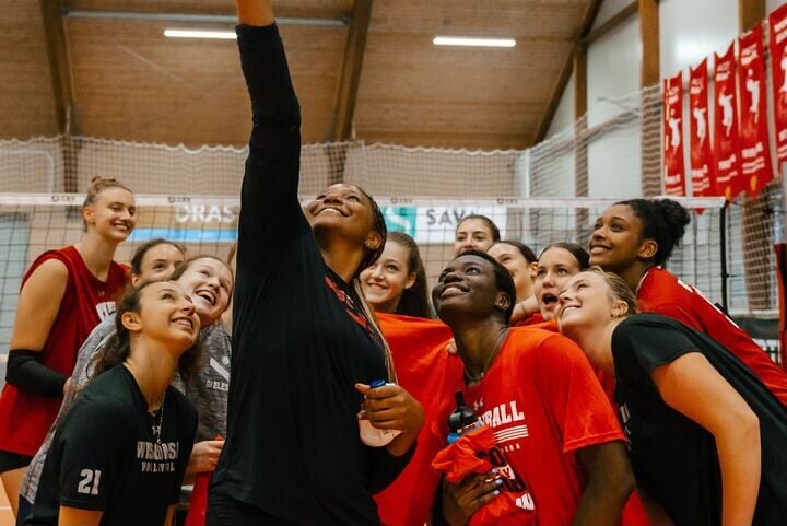 Wisconsin volleyball's Carter Booth interested in NBA Finals