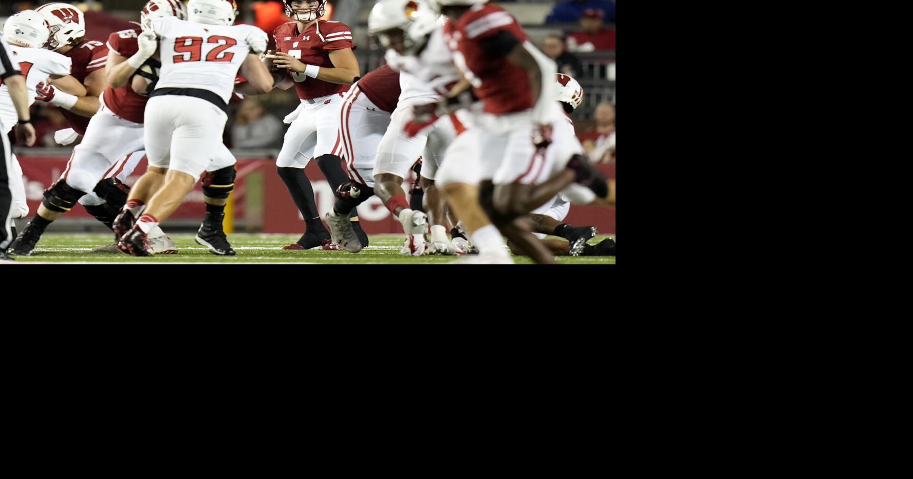 Who Has The Edge: Wisconsin Badgers vs. Washington State Cougars