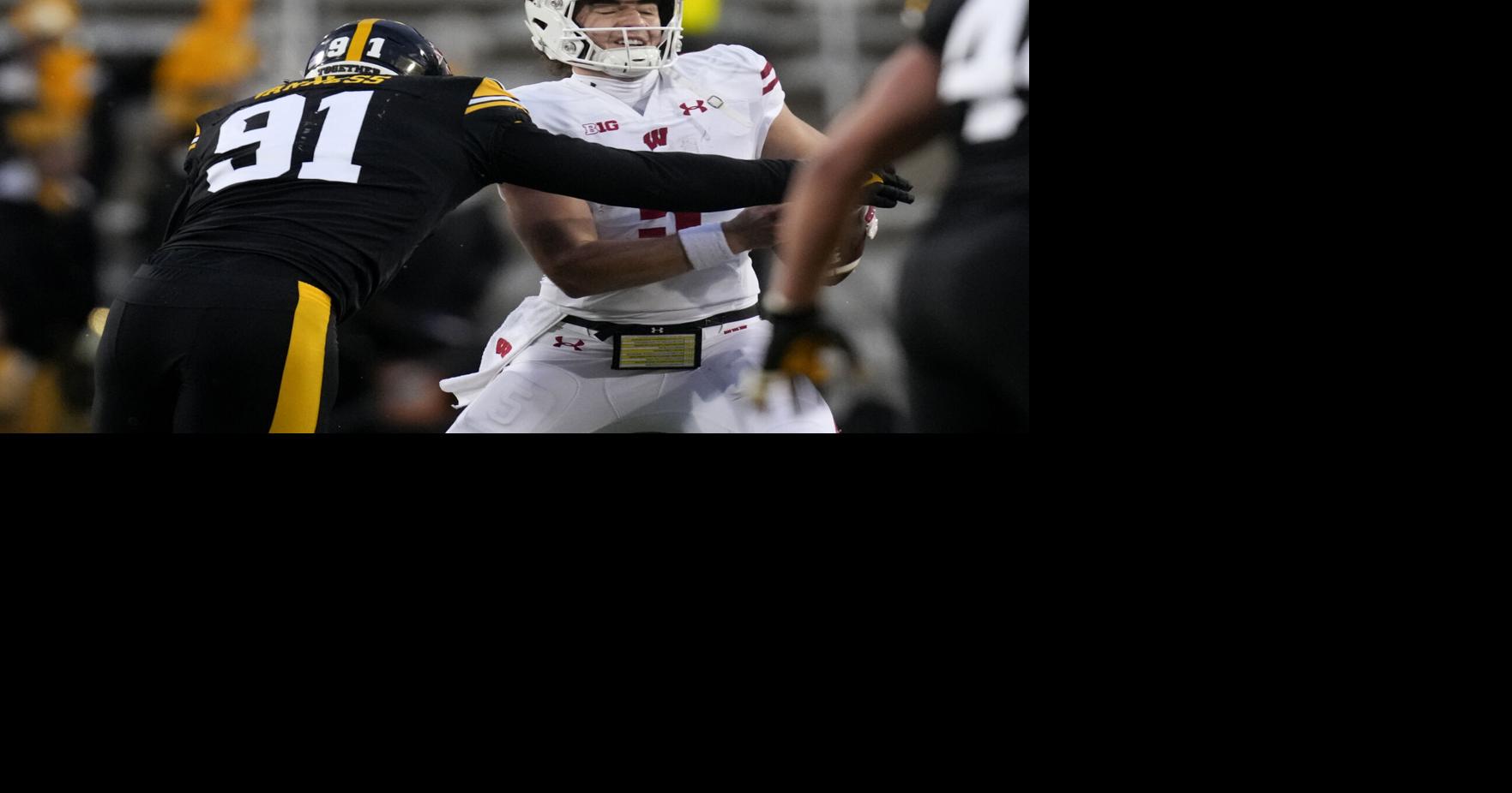 Is Graham Mertz's toughness starting to catch up to him?