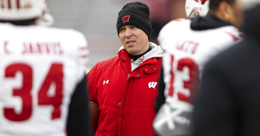 Open Jim: Would the Wisconsin football offense look different under Jim ...