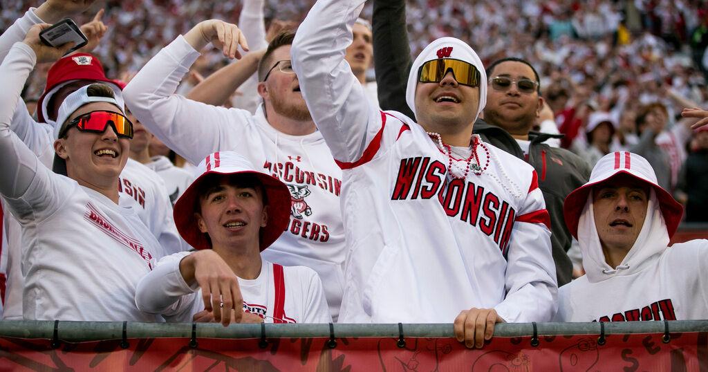 Wisconsin football fans need to be patient with Luke Fickell