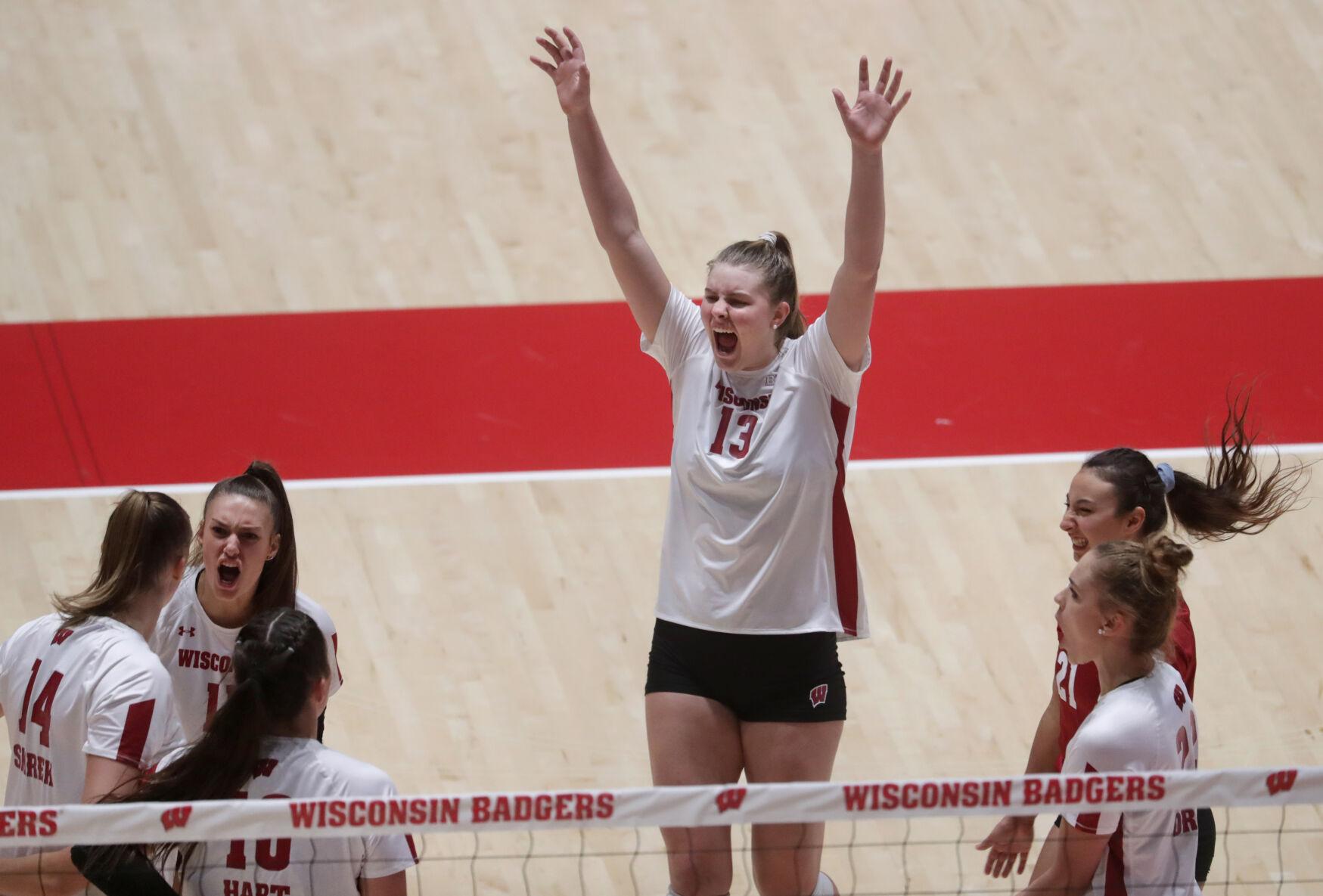 Plenty to celebrate in Wisconsin volleyball's sweep of Iowa