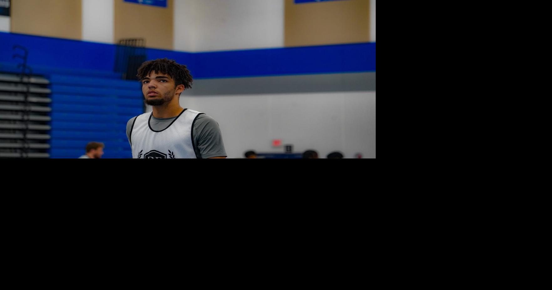 Wisconsin men's basketball offers Xzavion Mitchell