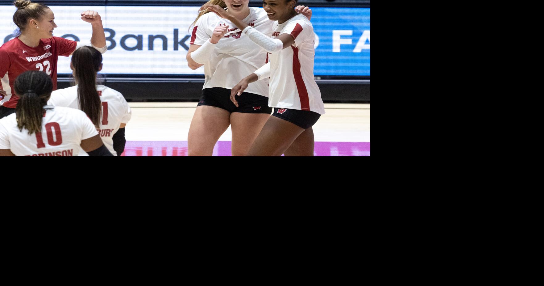Photos: Wisconsin volleyball vs Miami