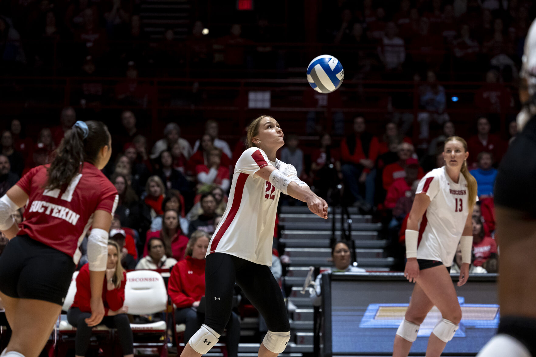 Wisconsin volleyball 2024 roster analysis