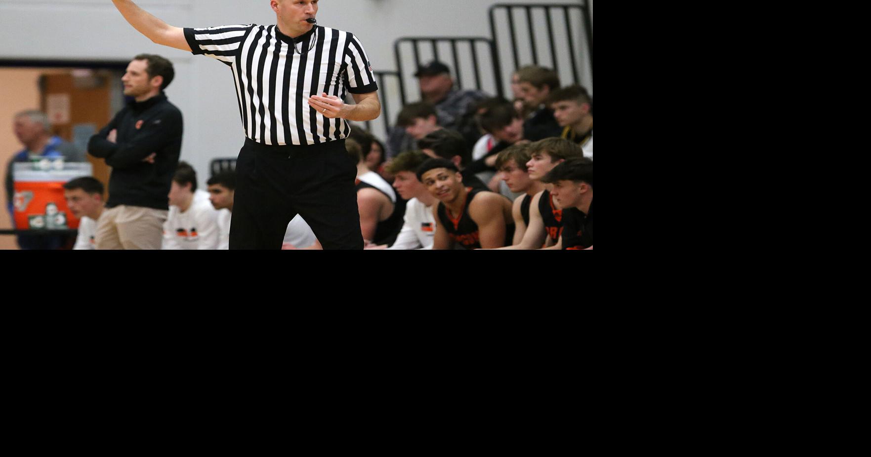 This former Wisconsin men's basketball forward stays involved by ...