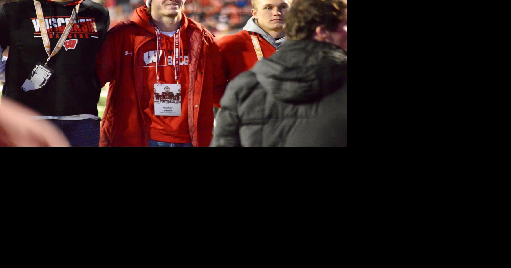 Quarterback Carter Smith commits to Wisconsin football