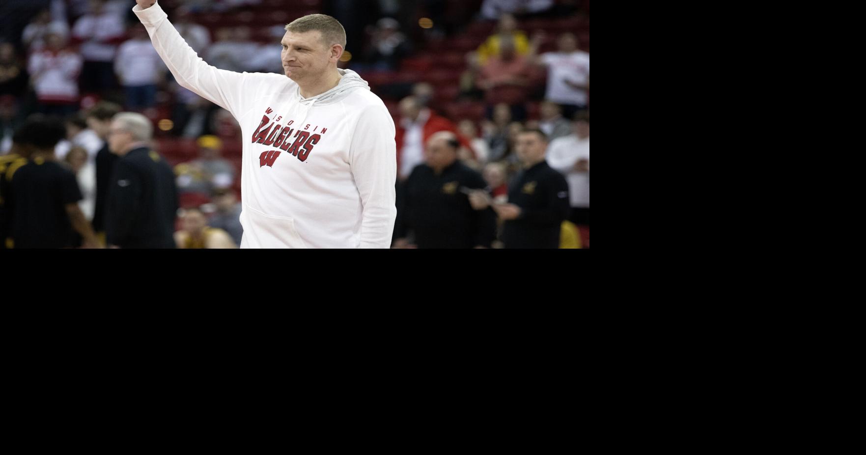 02222023 Badger basketball v Iowa SKM 24.JPG