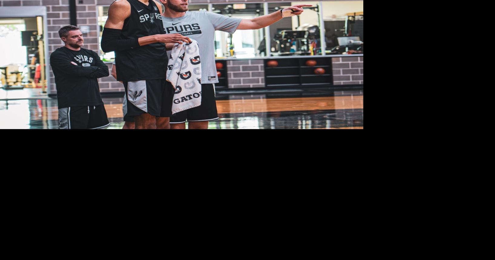 Greg Stiemsma hired by Wisconsin for player development role