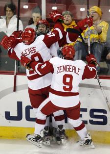 Big Ten lists Wisconsin men's hockey schedule: What to know