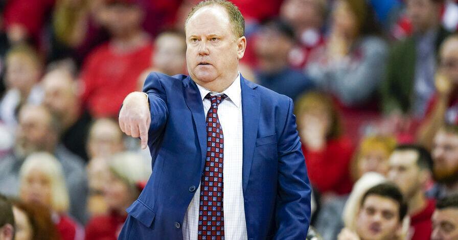 Open Jim: Should Wisconsin basketball be playing an easier ...