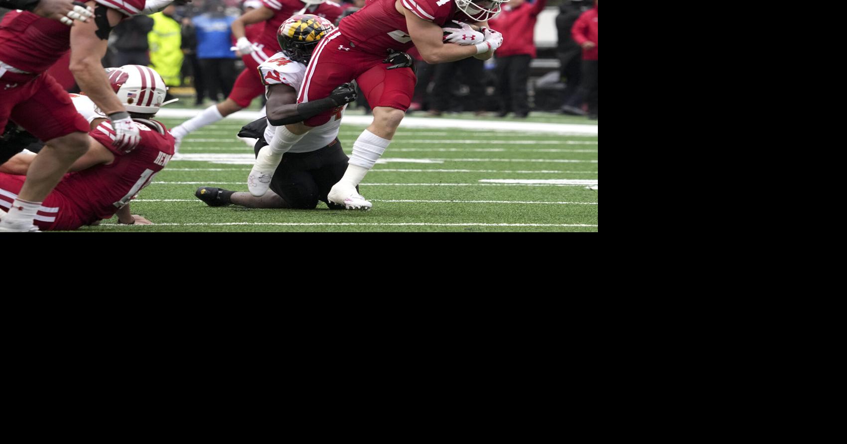 Hunter Wohler shows versatility in return to Wisconsin football's defense