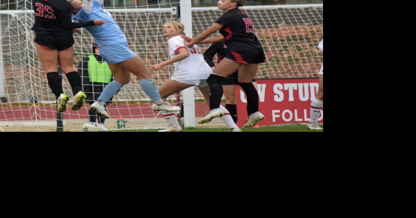 Wisconsin goalkeeper calm under pressure in win over Rutgers