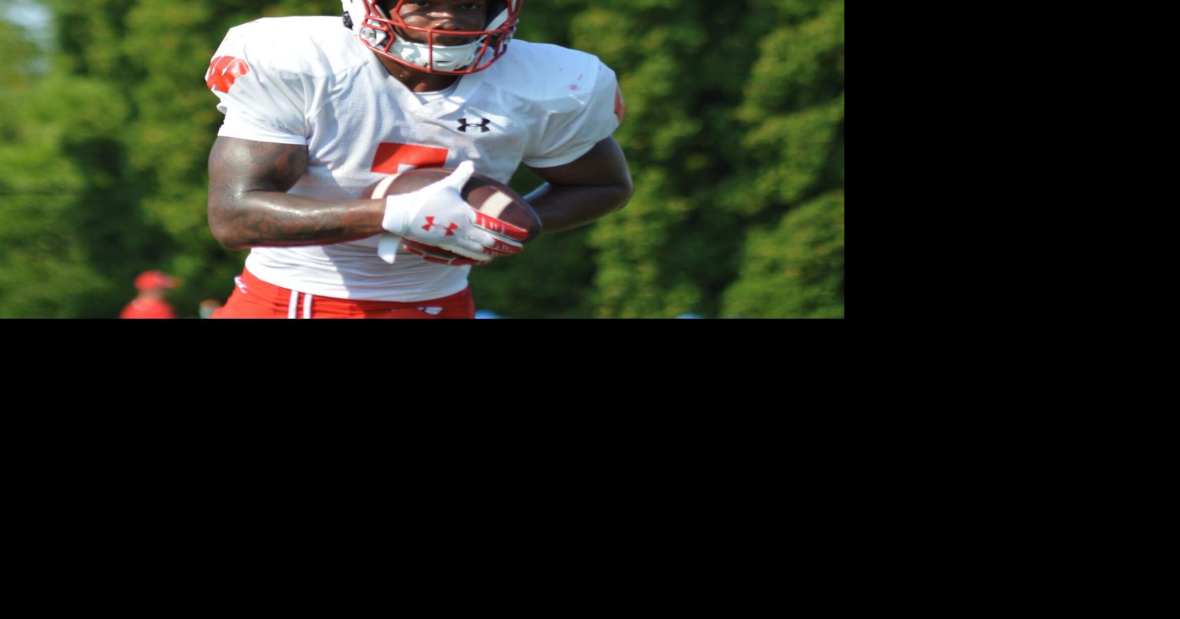 Wisconsin football practice: Dilin Jones shines at RB