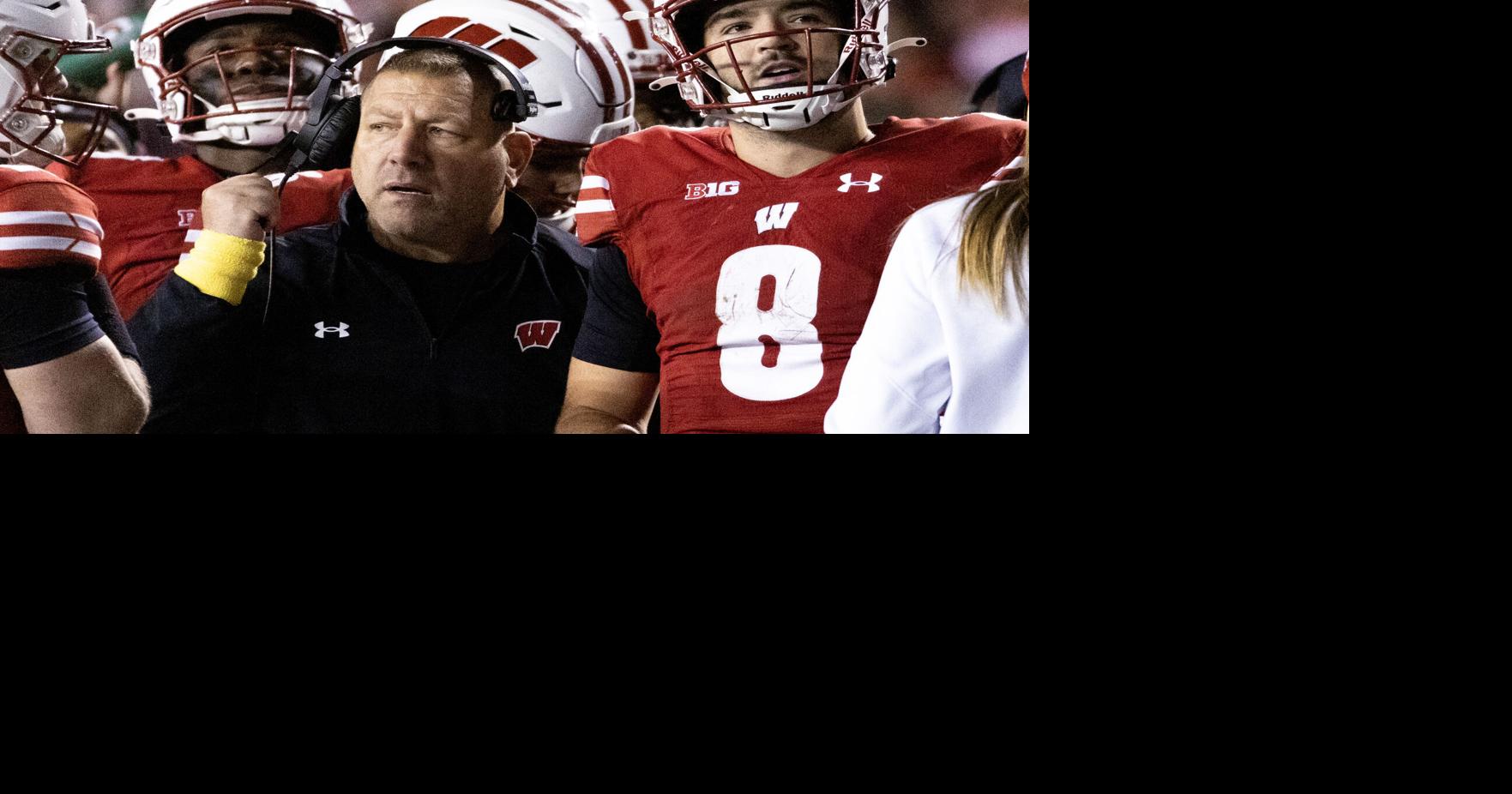 Wisconsin offensive coordinator on QB communication, tablets