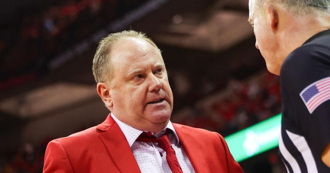 What we know about a raise for Wisconsin coach Greg Gard