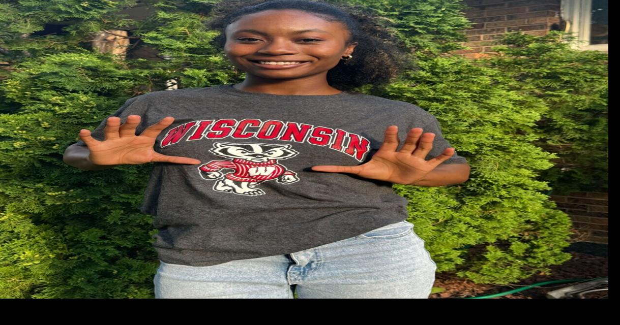 Kymora Scott quickly impresses Wisconsin volleyball coaches