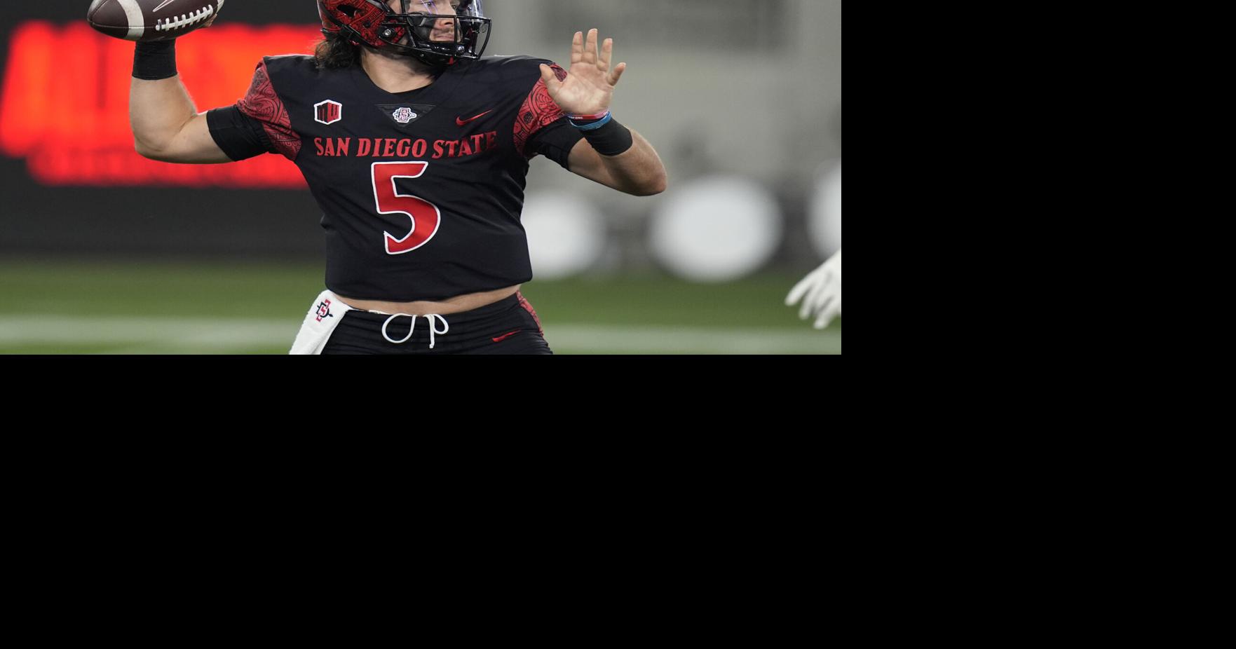 Transfer QB Danny O'Neil commits to Wisconsin