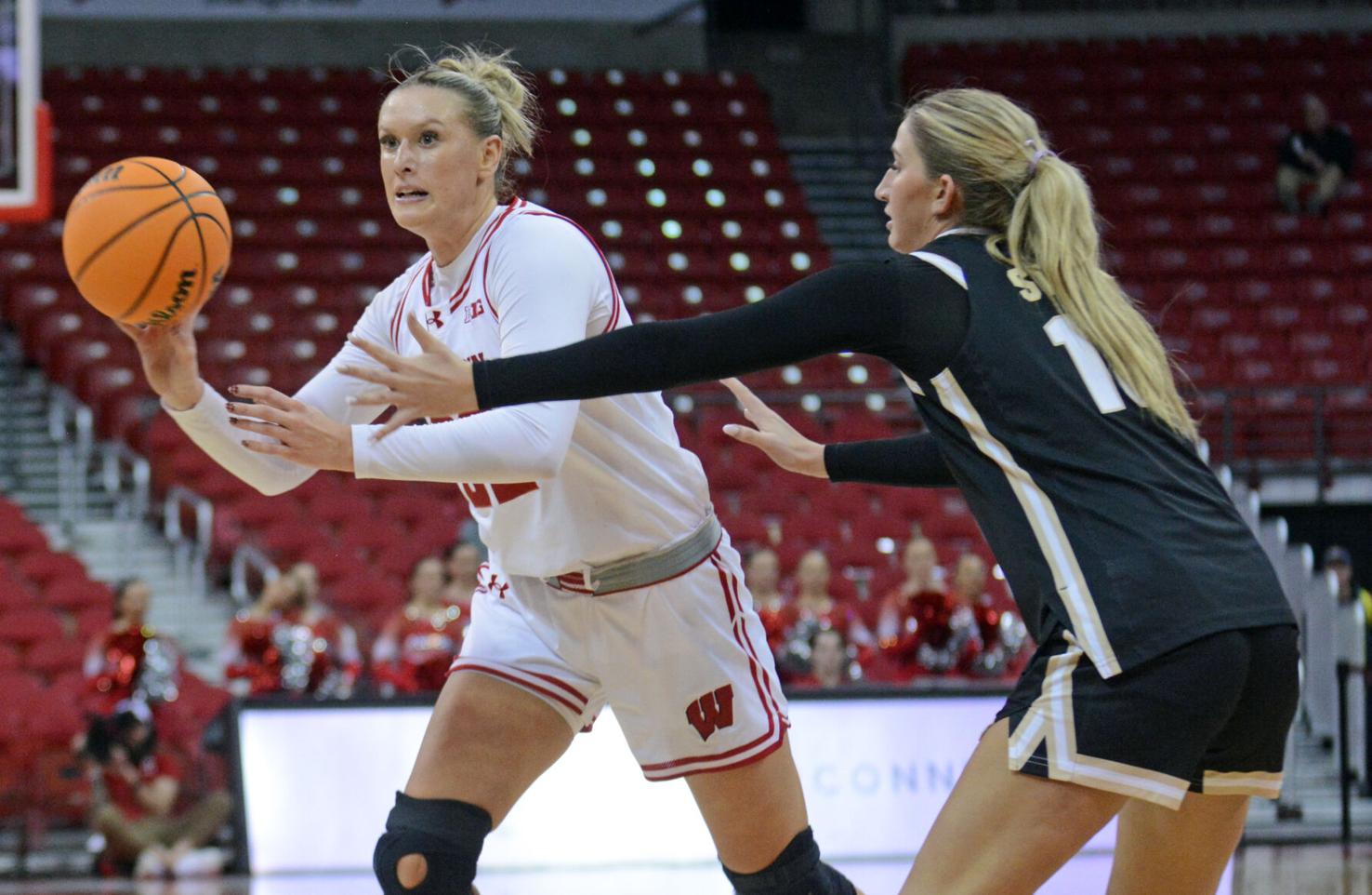 Badgers battle Boilermakers looking to stay hot