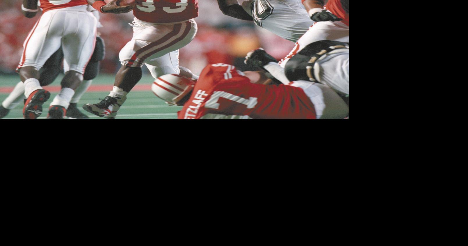 Wisconsin football: Reliving first 'Jump Around' in 1998