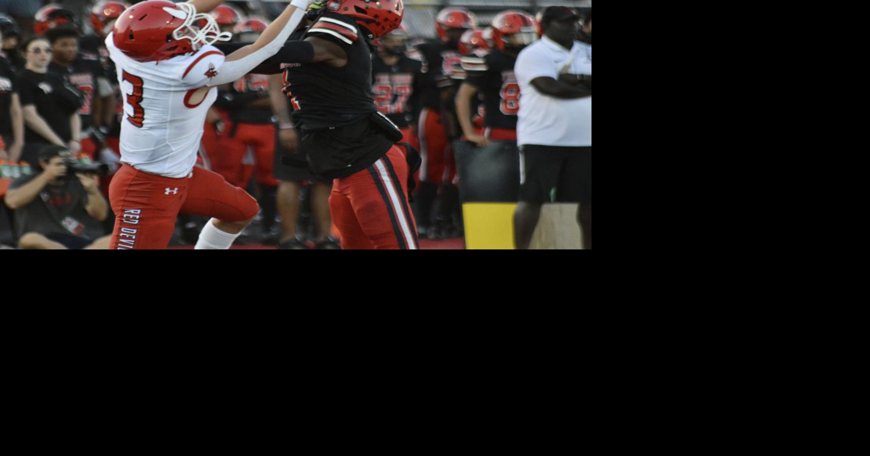 Kyan Berry Johnson blocks