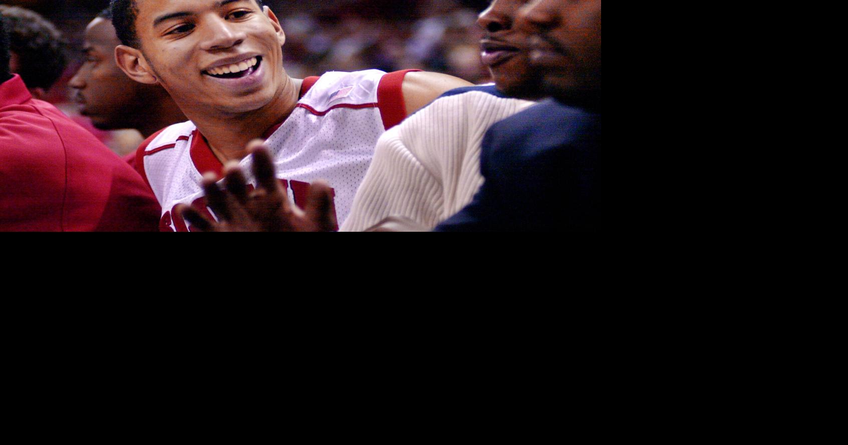 Badger Legend Devin Harris Wisconsin Badgers highlights