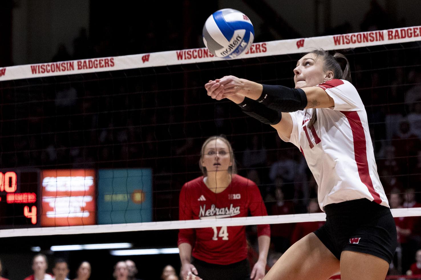 Former Wisconsin star Dana Rettke on Sarah Franklin's season