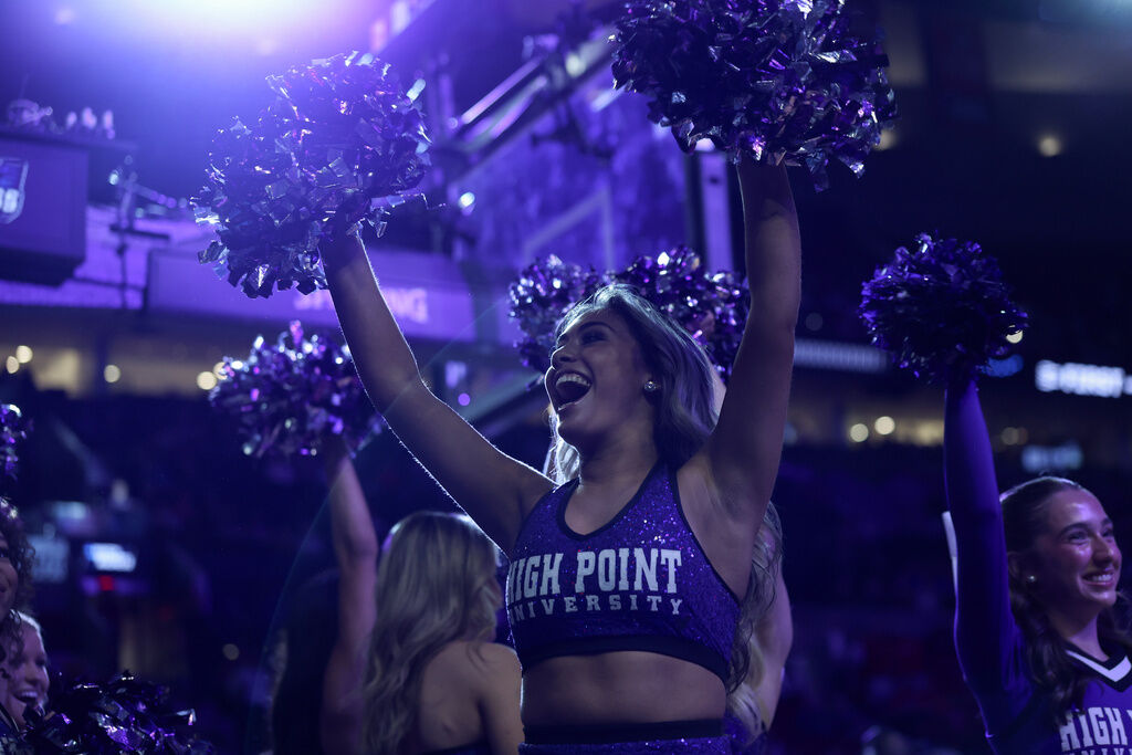 Photos: Wisconsin men's basketball meets surging High Point in NCAA ...