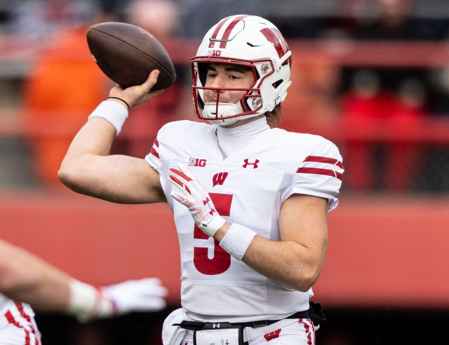 Open Jim at half: How did Wisconsin football manage to get worse?