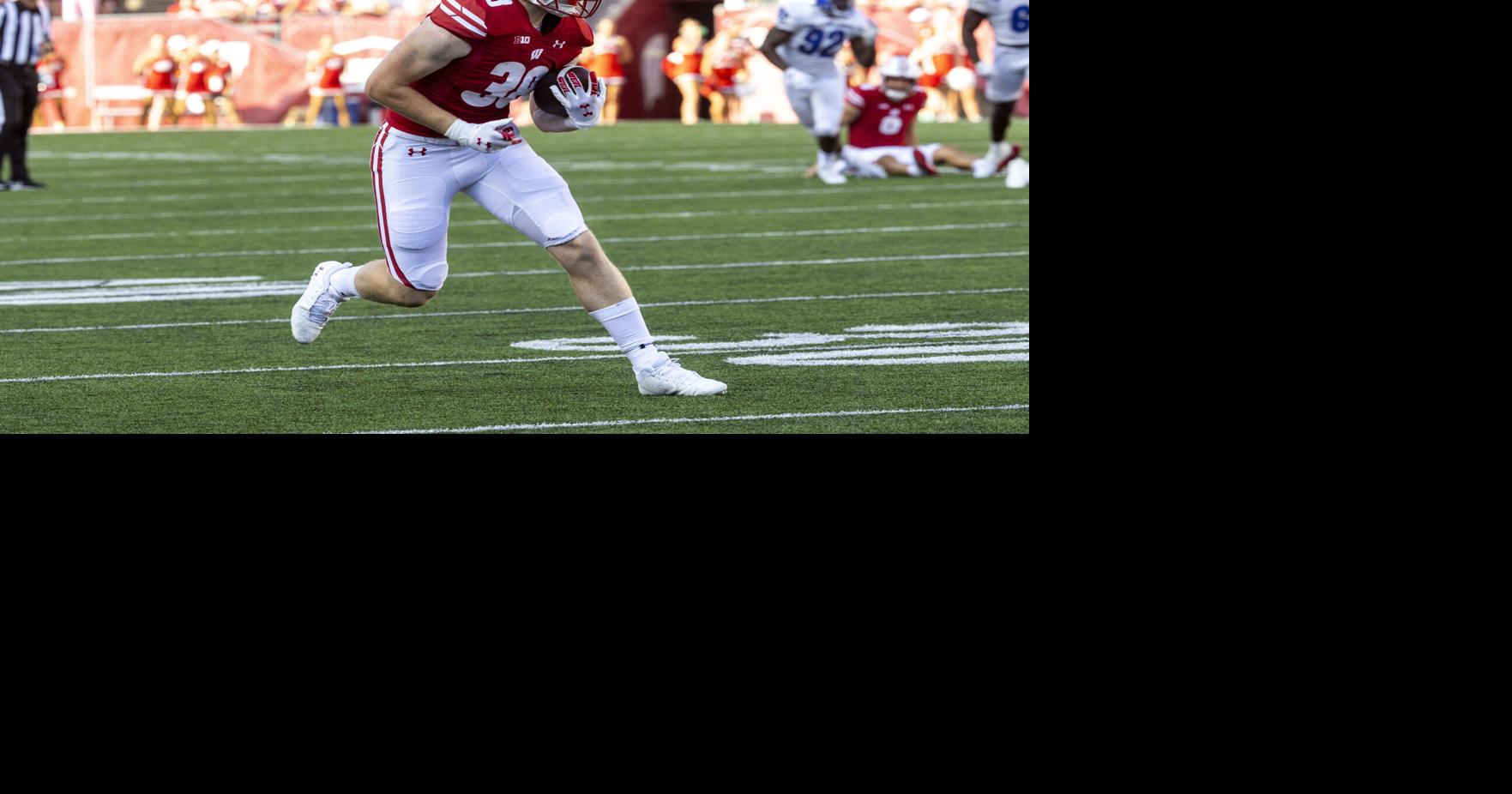 Wisconsin football's Tucker Ashcraft returns to Washington